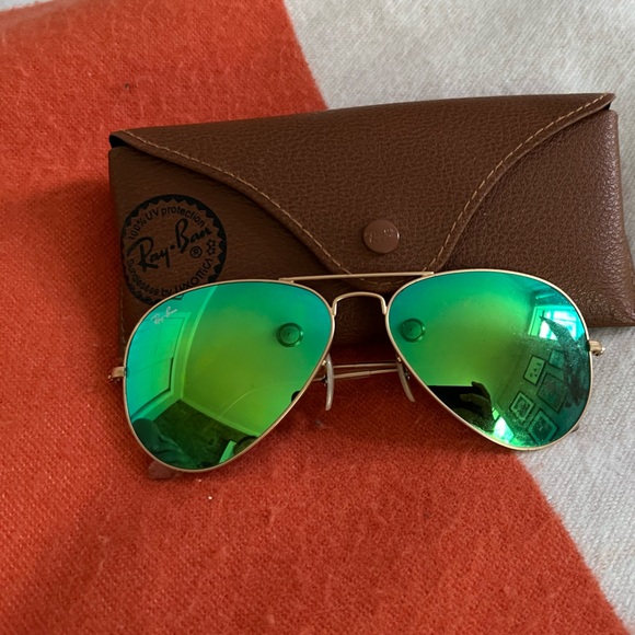 Ray-Ban | Accessories | Rayban Green Flash Lens W Gold Frame Barely ...